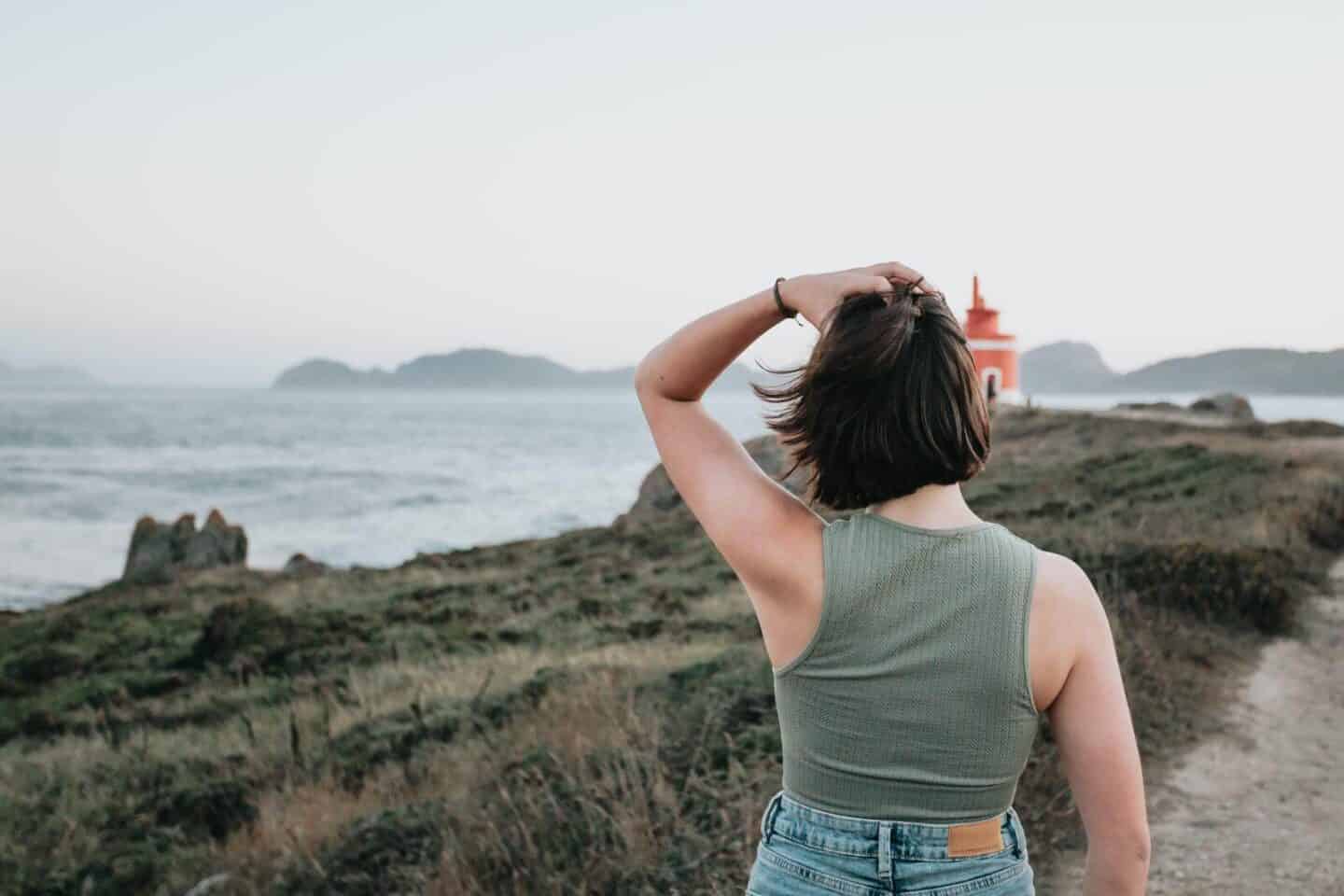 6 Budgeting Tips for Planning an Affordable Vacation - Rachel Bustin
